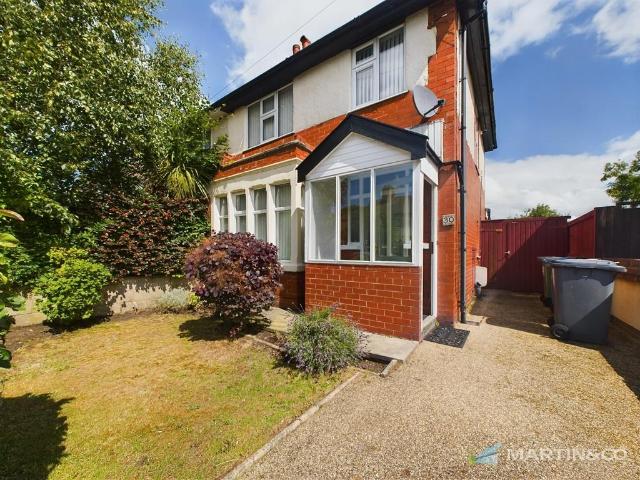 3 bedroom semi detached house to rent