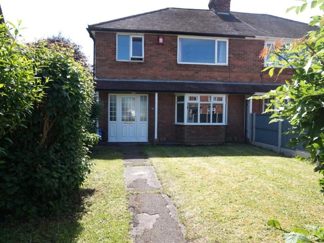 3 bedroom semi detached house to rent