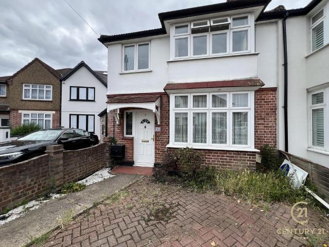3 bedroom semi detached house to rent