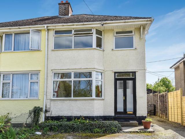 3 bedroom semi detached house to rent