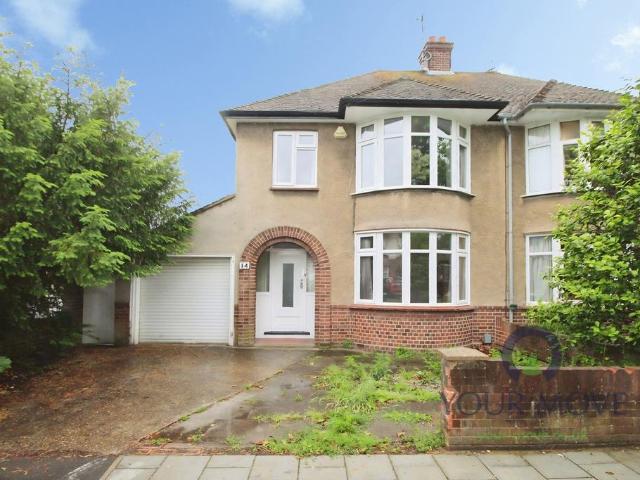 3 bedroom semi detached house to rent