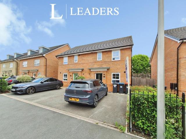3 bedroom semi detached house to rent