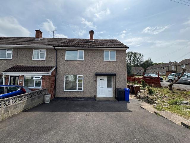 3 bedroom semi detached house to rent