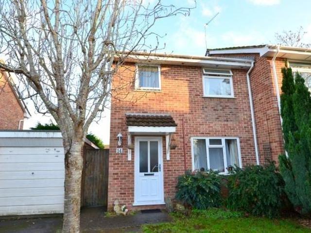 3 bedroom semi detached house to rent