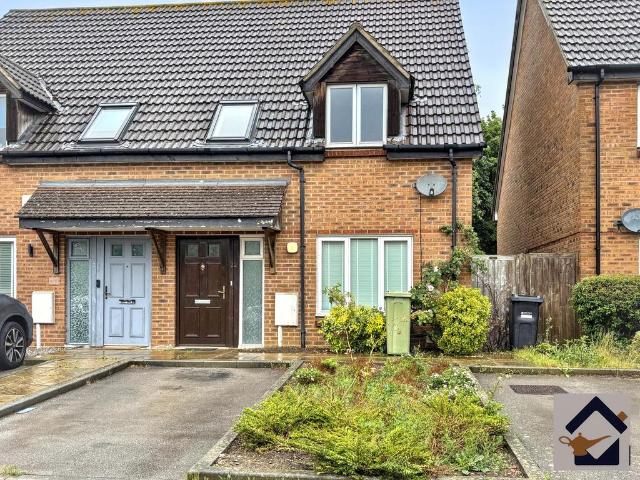 3 bedroom semi detached house to rent