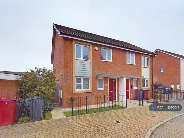 3 bedroom semi detached house to rent