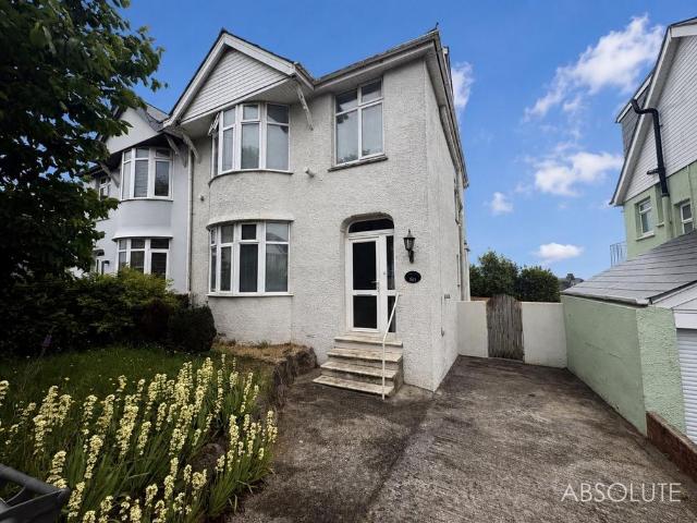 3 bedroom semi detached house to rent