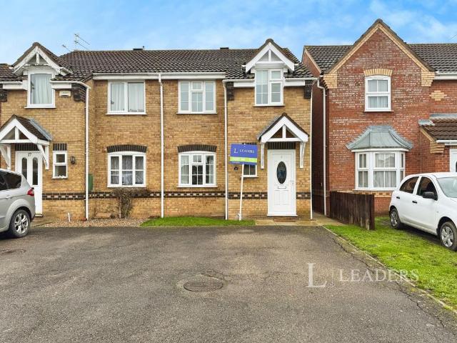 3 bedroom semi detached house to rent