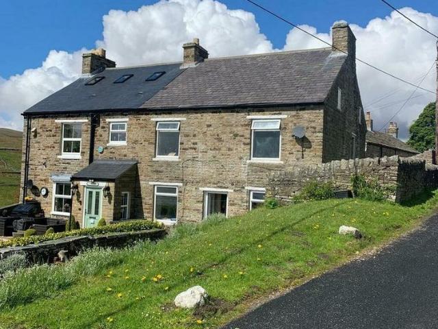 3 bedroom semi detached house to rent
