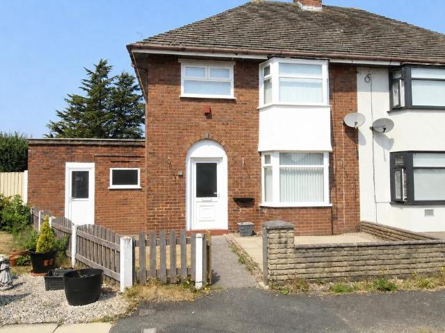 3 bedroom semi detached house to rent