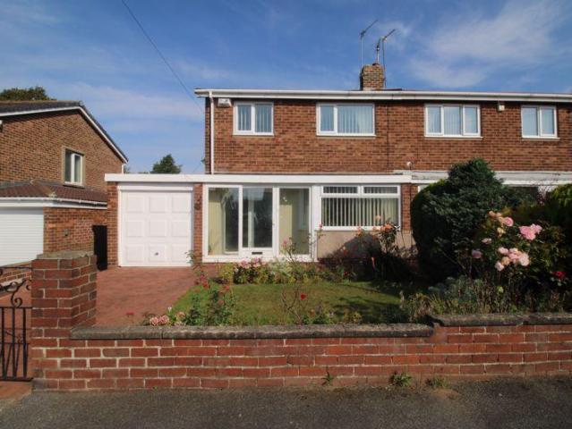 3 bedroom semi detached house to rent