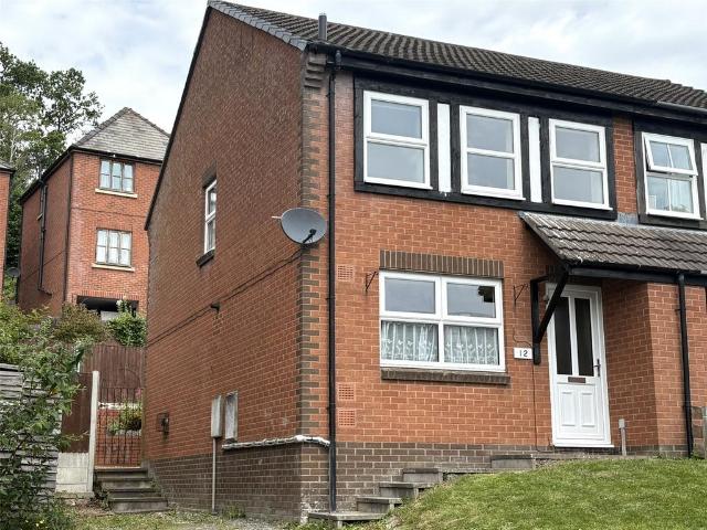 3 bedroom semi detached house to rent