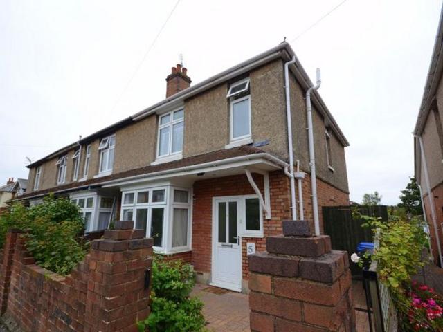 3 bedroom semi detached house to rent