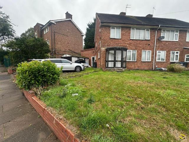3 bedroom semi detached house to rent