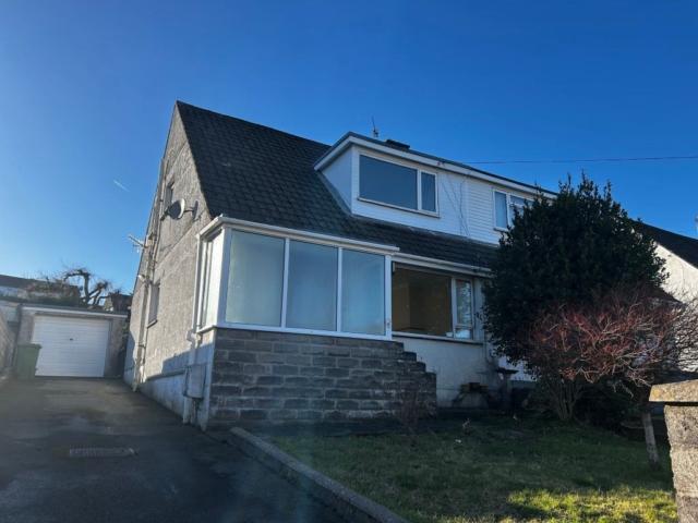 3 bedroom semi detached house to rent