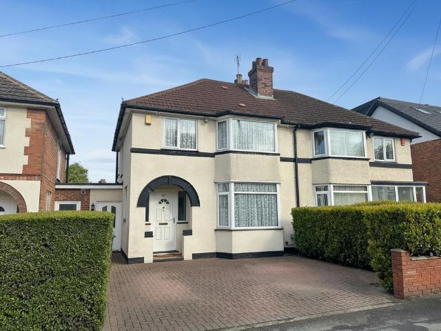 3 bedroom semi detached house for sale