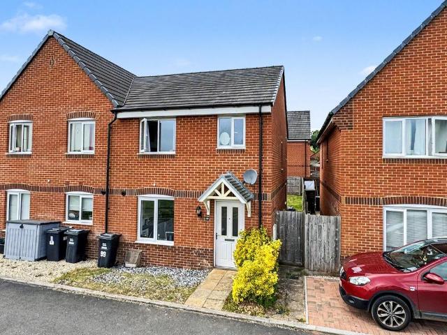 3 bedroom semi detached house for sale