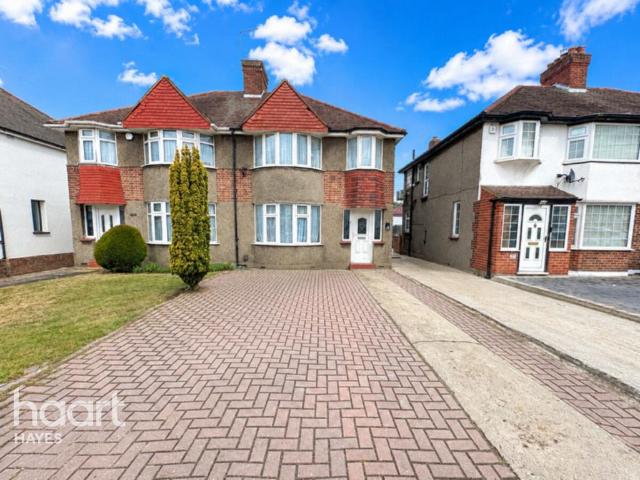 3 bedroom semi detached house for sale