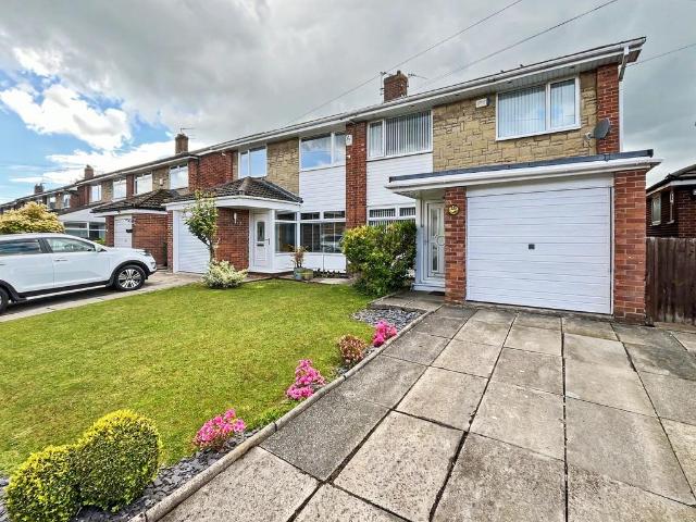 3 bedroom semi detached house for sale