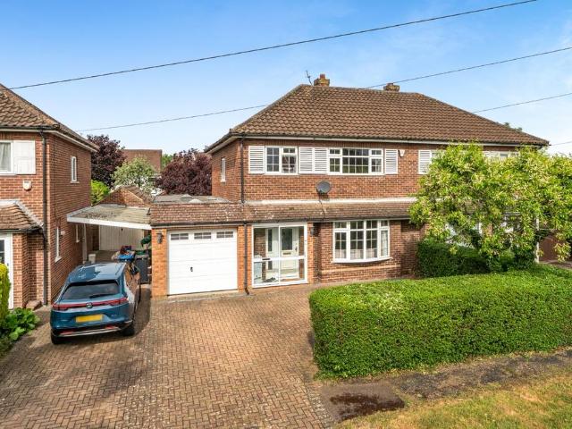 3 bedroom semi detached house for sale