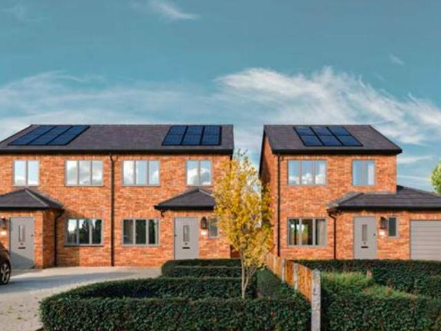3 bedroom semi detached house for sale