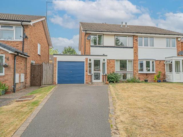 3 bedroom semi detached house for sale