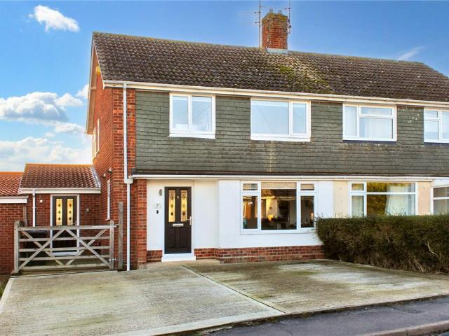 3 bedroom semi detached house for sale