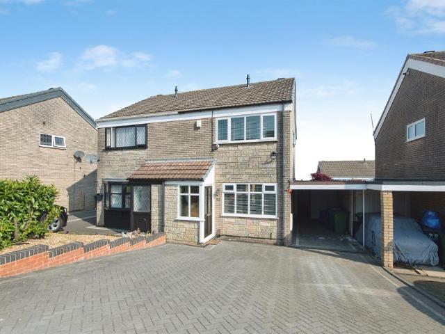 3 bedroom semi detached house for sale