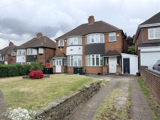 3 bedroom semi detached house for sale