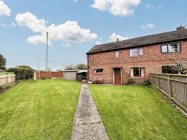 3 bedroom semi detached house for sale