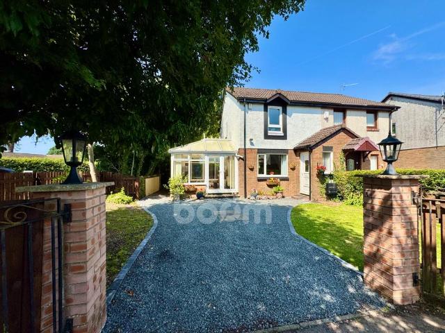 3 bedroom semi detached house for sale