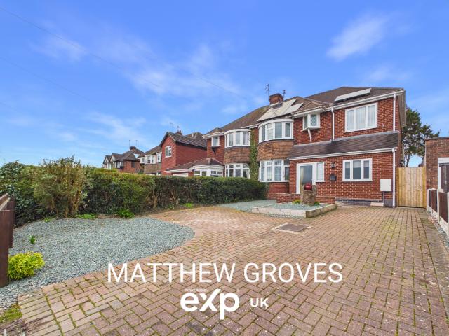 3 bedroom semi detached house for sale