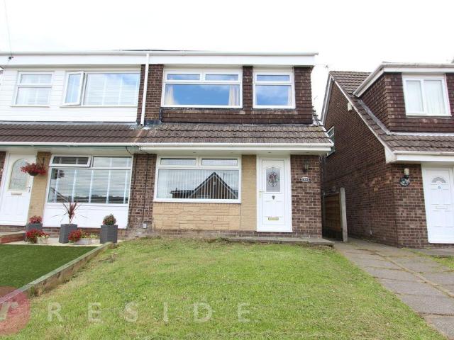 3 bedroom semi detached house for sale