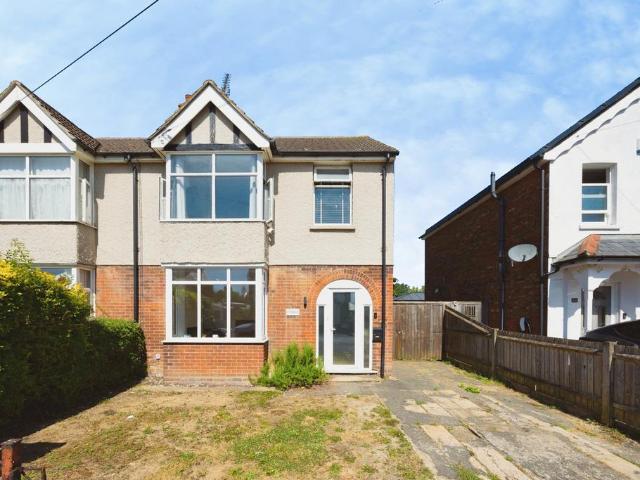 3 bedroom semi detached house for sale