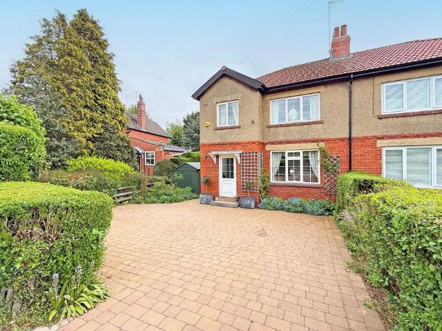 3 bedroom semi detached house for sale
