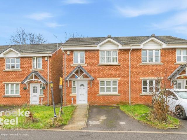 3 bedroom semi detached house for sale