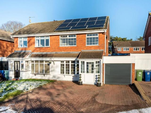 3 bedroom semi detached house for sale