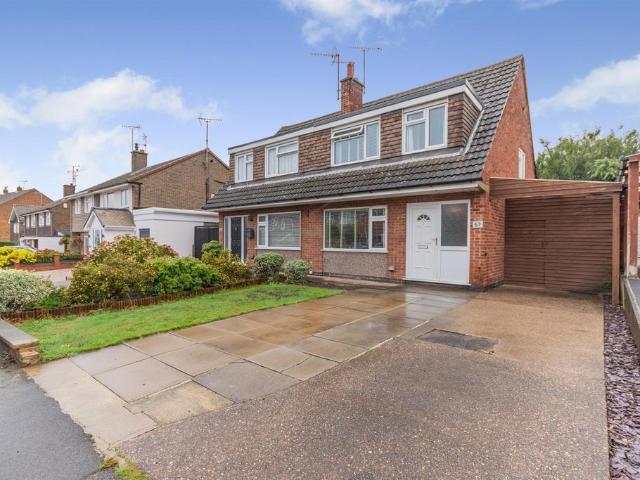 3 bedroom semi detached house for sale