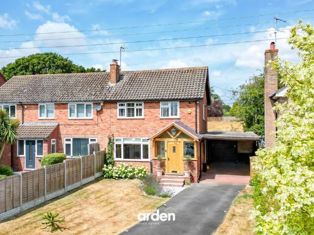 3 bedroom semi detached house for sale