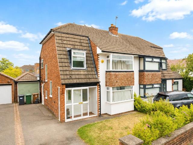3 bedroom semi detached house for sale