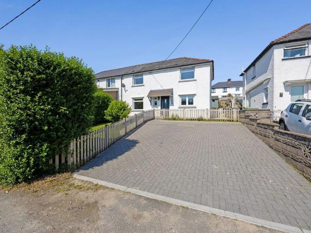 3 bedroom semi detached house for sale