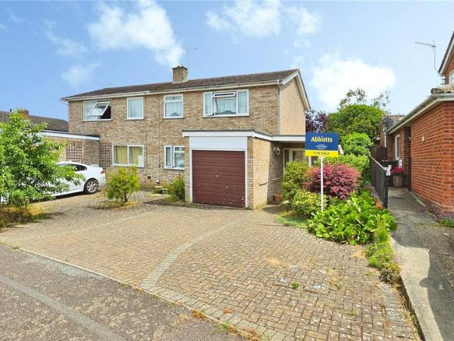 3 bedroom semi detached house for sale
