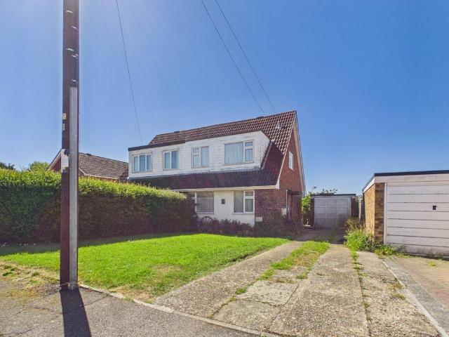 2 bedroom semi detached house for sale