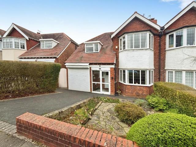 3 bedroom semi detached house for sale