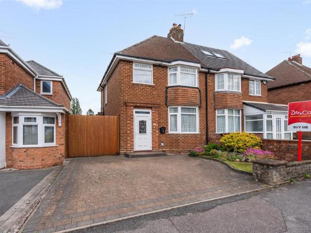 3 bedroom semi detached house for sale