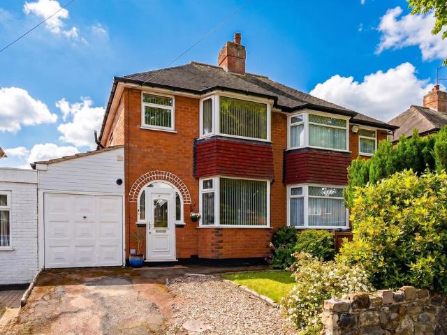 3 bedroom semi detached house for sale
