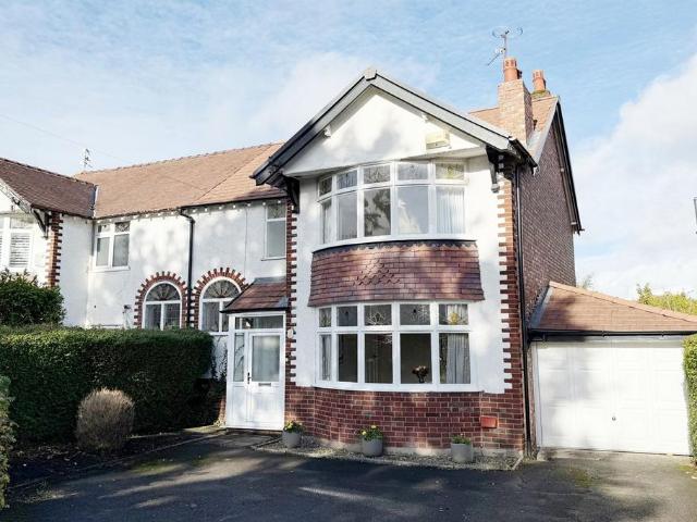 3 bedroom semi detached house for sale