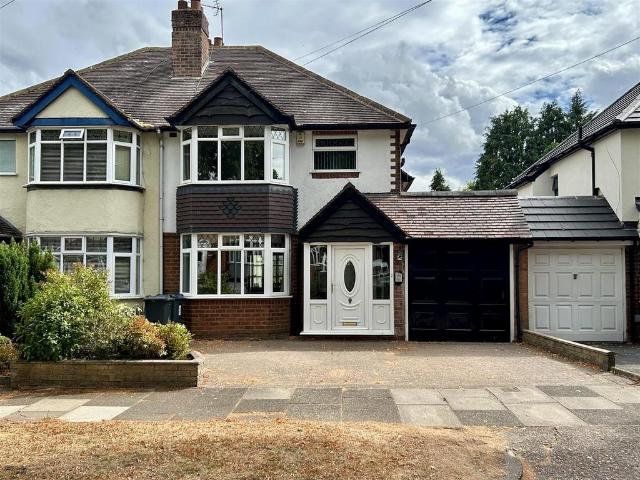 3 bedroom semi detached house for sale