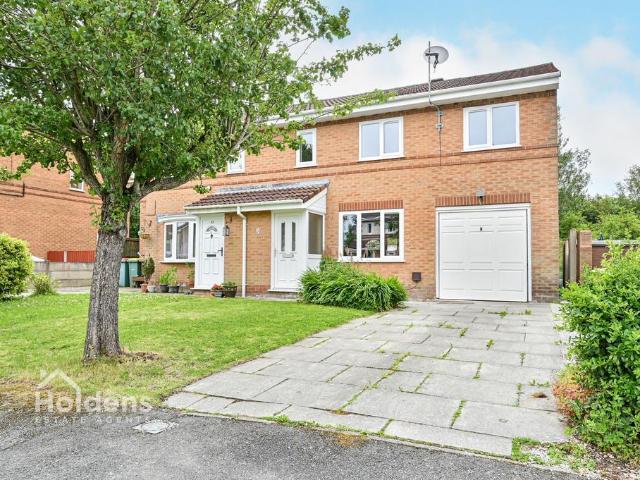 3 bedroom semi detached house for sale