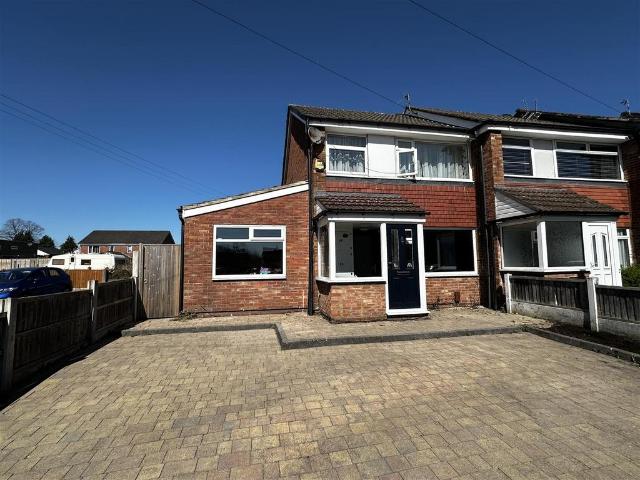 3 bedroom end of terrace house for sale